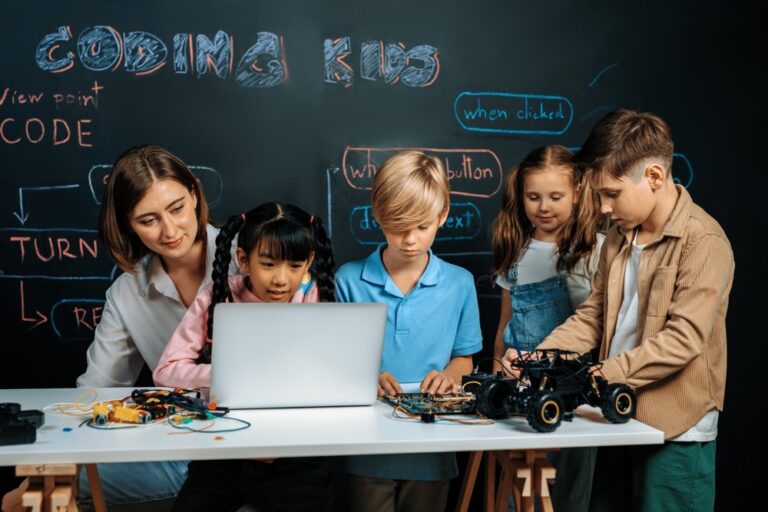 Coding nella scuola primaria: cos'è e come funziona - Ardea Editrice Coding nella scuola primaria: cos'è e come funziona - Ardea Editrice